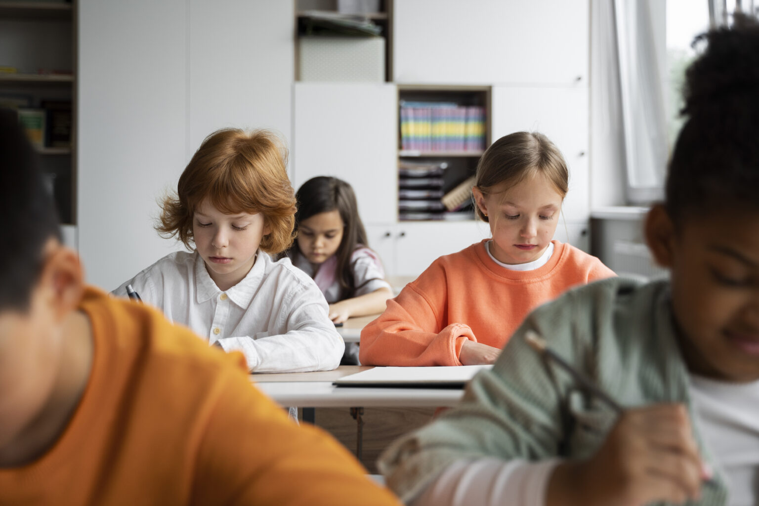 Tips voor in de klas: stillezen en hardop lezen - RID Taal Rekenen